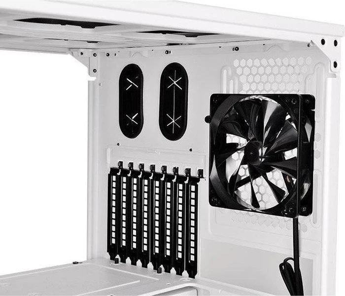 Thermaltake Core X9 Snow Edition weiß | Preisvergleich Geizhals Deutschland